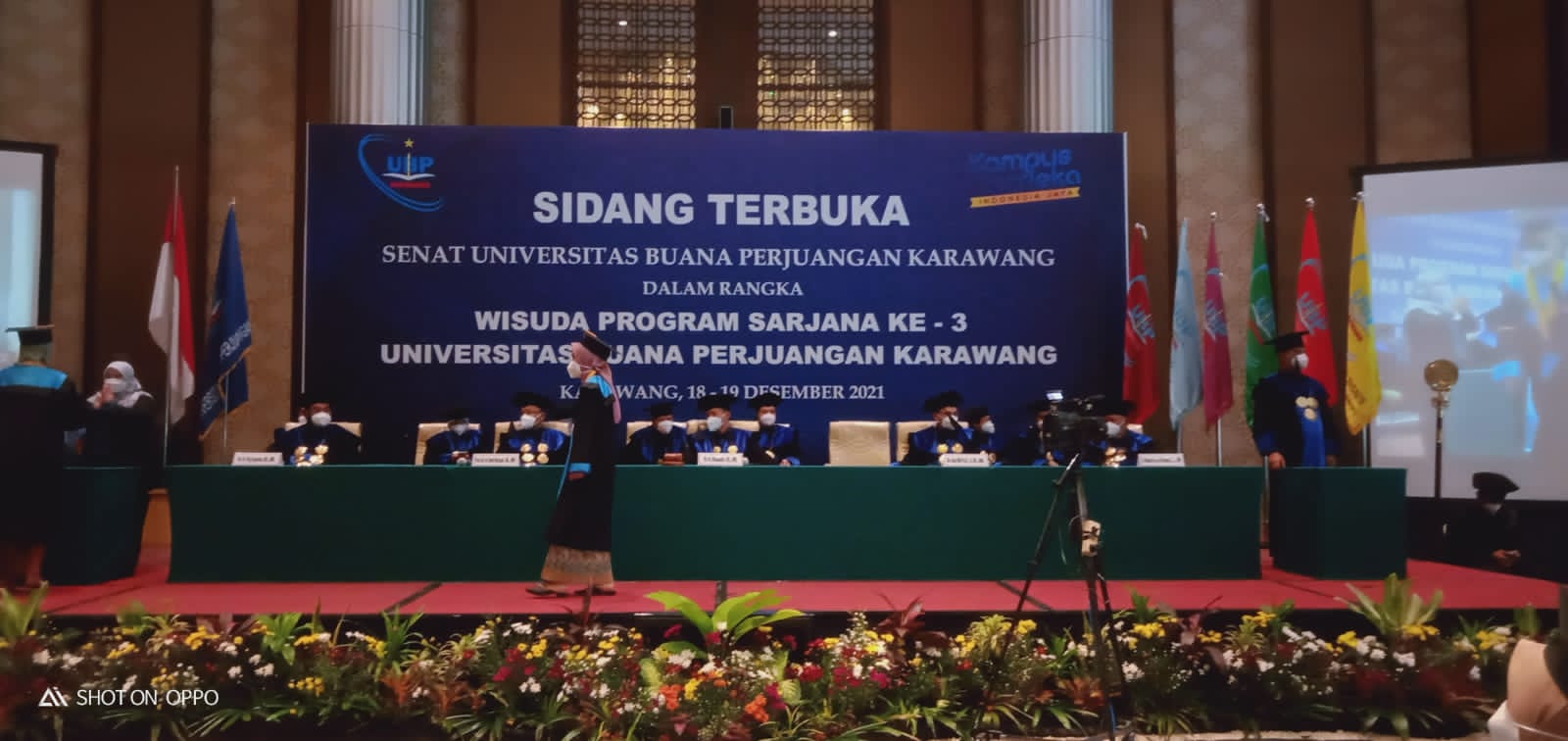 Sah, 647 Mahasiswa UBP Karawang Jadi Sarjana - tvberita.co.id